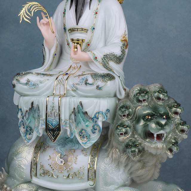 Kangsheng Han white marble Taiyi rescues the suffering god statue mount ...