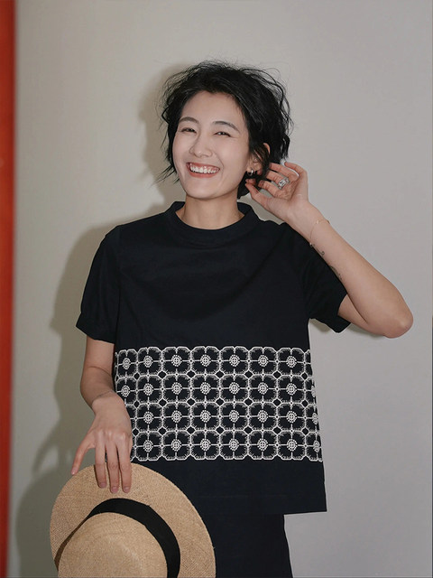 Langqing Heavy Industry Embroidery Short Sleeve Shirt for Women in Summer New Retro Temperature ...