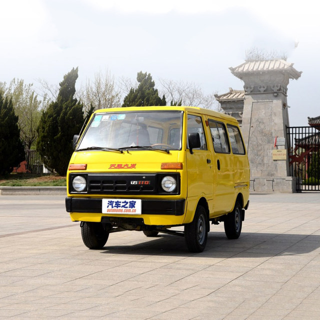 Domestic original factory 1 18 car model Tianjin Dafa rental postal ...