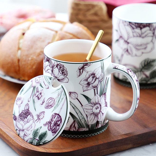 Cup ceramic creative European mug with lid large capacity bone ...