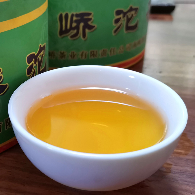 Yunnan Pu'er Tee - Chen Xiang Tuo Cha - Menghai Ancient Tree - 250g