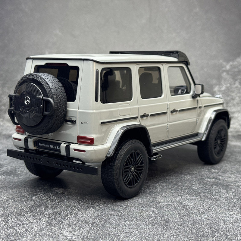 AlmostReal1:18 Mercedes-Benz AMGG634x42023 alloy full car model