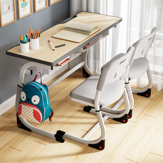 Primary and secondary school students double desks and chairs can lift ...