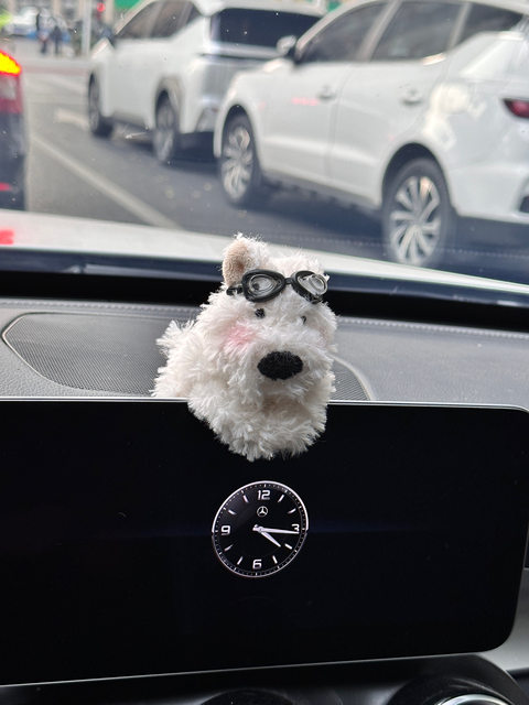Car central control screen ornaments West Highland car cute dog ...