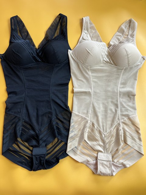 Yuandan Xia's new ultra-thin belly shaping body shaping suit without ...