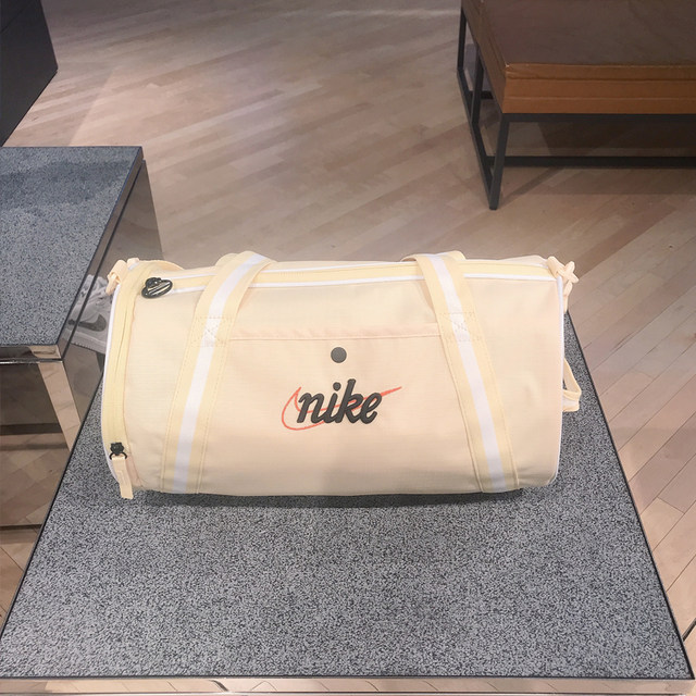 Nike Nike new small capacity portable leisure sports training shoulder ...