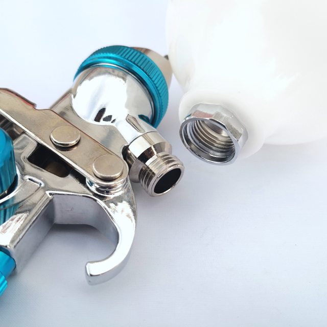 The upper pot gas, environmentally friendly spray gun car paint latex ...