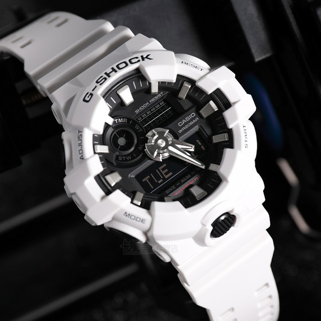 White Casio watch men's G-SHOCK limited white warrior white tiger panda ...