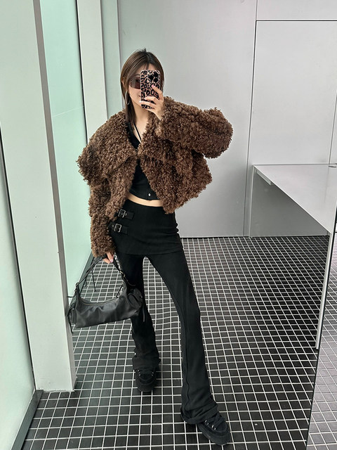 IAMC Plus Germany knit sweater inside micro -flared pants casual pants ...