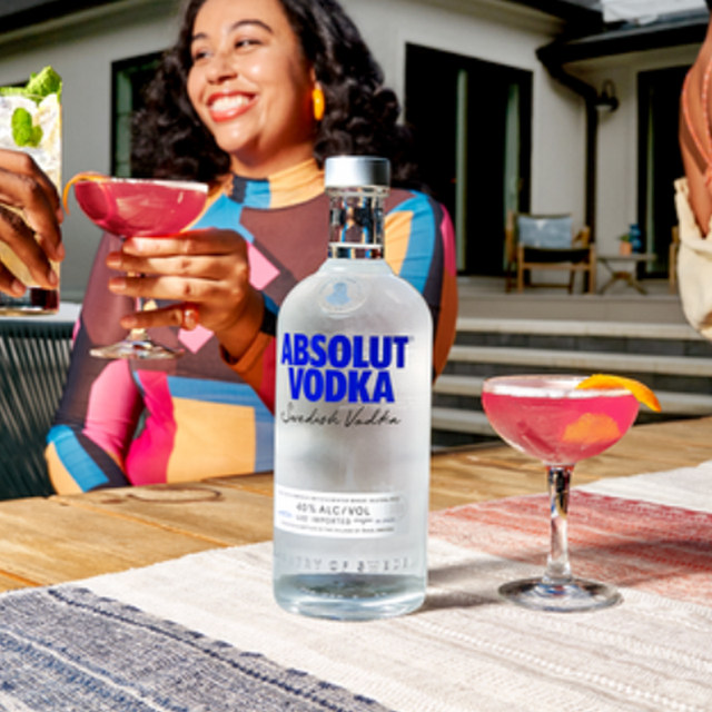 ABSOLUT Absolute Vodka original flavor 1000ml Swedish imported wine base