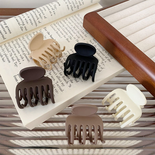 Grabbing the explosion square small scratch grabbing the foundation ...