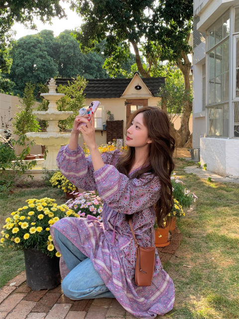 SoRoom purple V-neck printed ethnic dress with loose atmosphere and ...