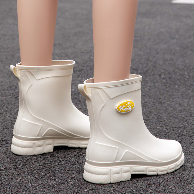 Rainwash women's fashion models wears new water shoes waterproof and ...
