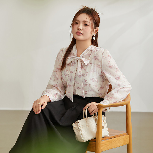 Xianli Show Large -size Women's Band V -neck Shirt French Romantic ...