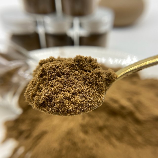 Huidong Qinnan powder semi-submerged agarwood powder rich chess ...