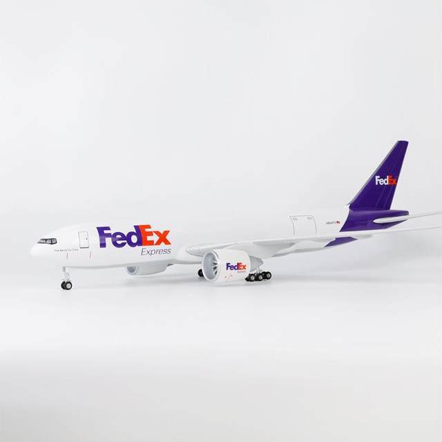 Simulated FedEx FedEx Boeing 777 freighter aircraft model civil ...