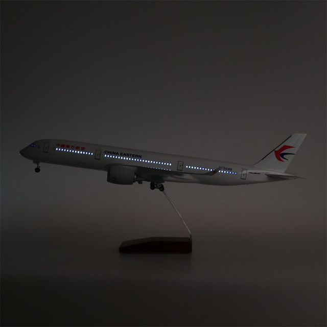 Simulation Oriental Airlines Eastern Airlines model Airbus A350 Civil ...