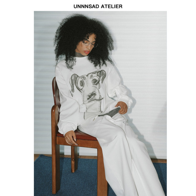 Unnnsad hand -painted Lingti dog printed long -sleeved loose sweater ...