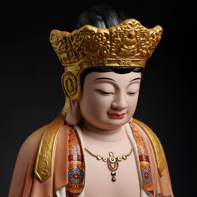 Qizhen Ceramics Buddha Statue Display Master Lin Jianping's works of household dedication