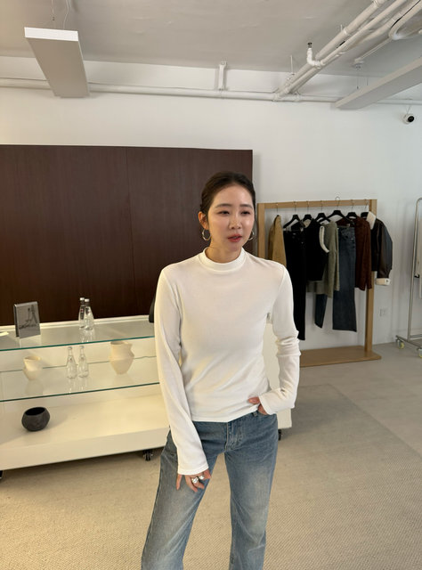 Widelia Little Lito Battle Bottom Female Female Woman Plashed and ...