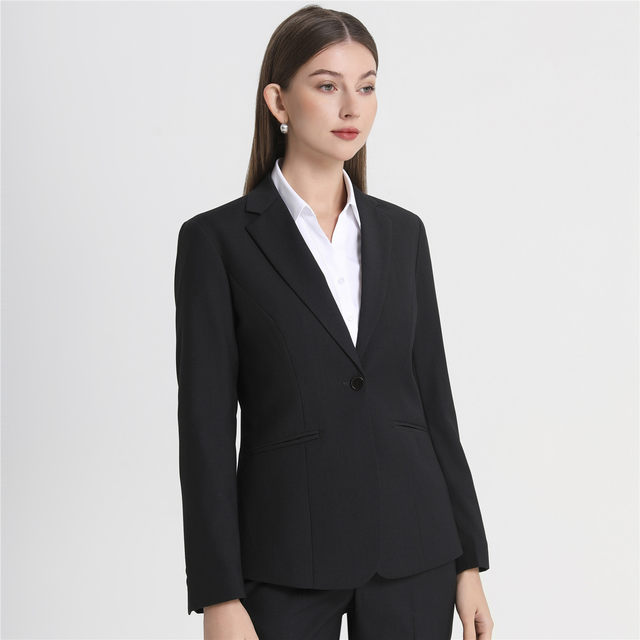 New Mercedes-Benz 4S store women's suits, Mercedes-Benz suits sales ...