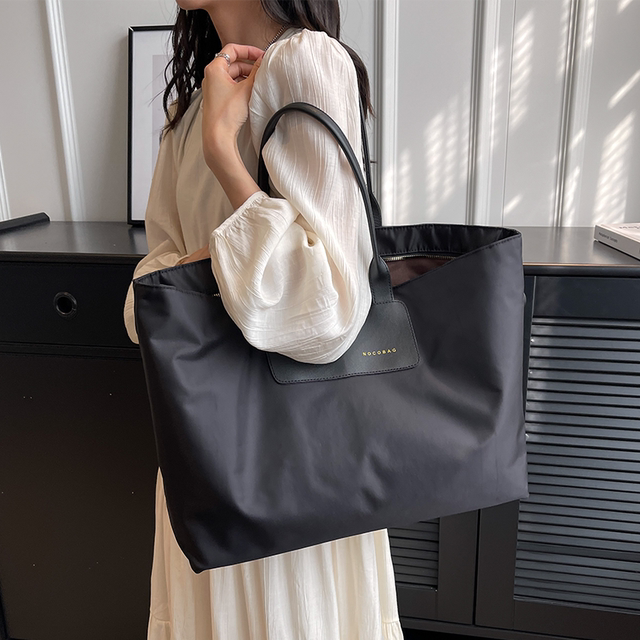 Korean style large bag for women, solid color large capacity travel bag ...