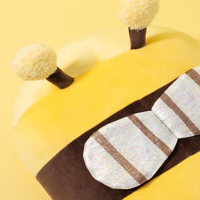 MINISO famous product insect series bee lying posture doll plush doll ...