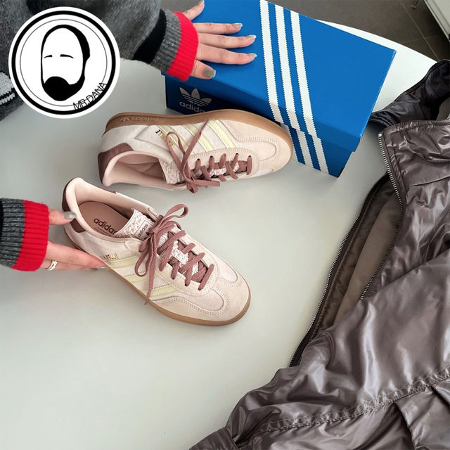 Adidas Adidas Clover Gazelle Indoor Cream Strawberry Casual Sneakers JR0232