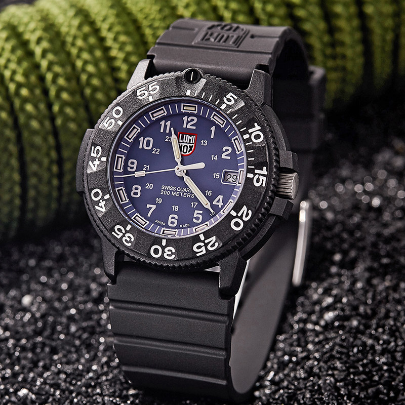 Luminox Remino 3002 Swiss Army Taucheruhr - 43mm