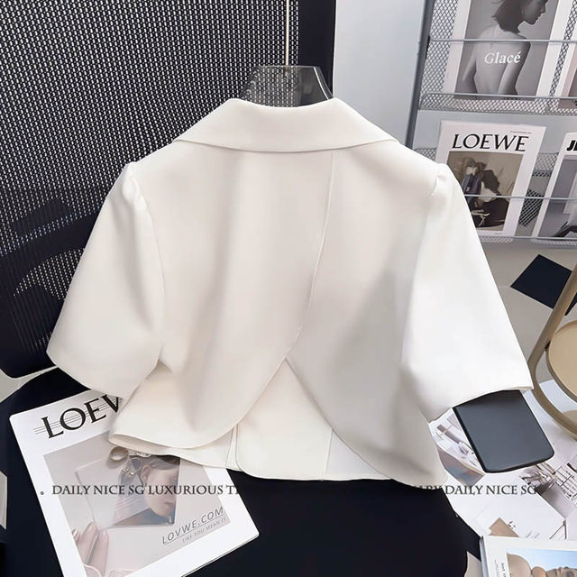 Summer's new trendy style, short style, slim short-sleeved ice silk ...
