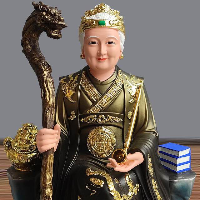 Black old lady statue painting iron brake black mother real black ...
