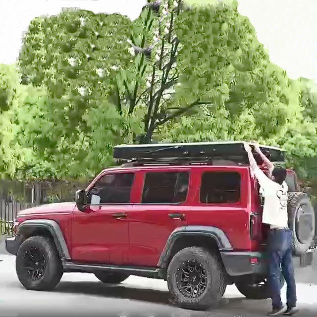 Customizable solar sunroof access car SUV outdoor self-driving tour ...