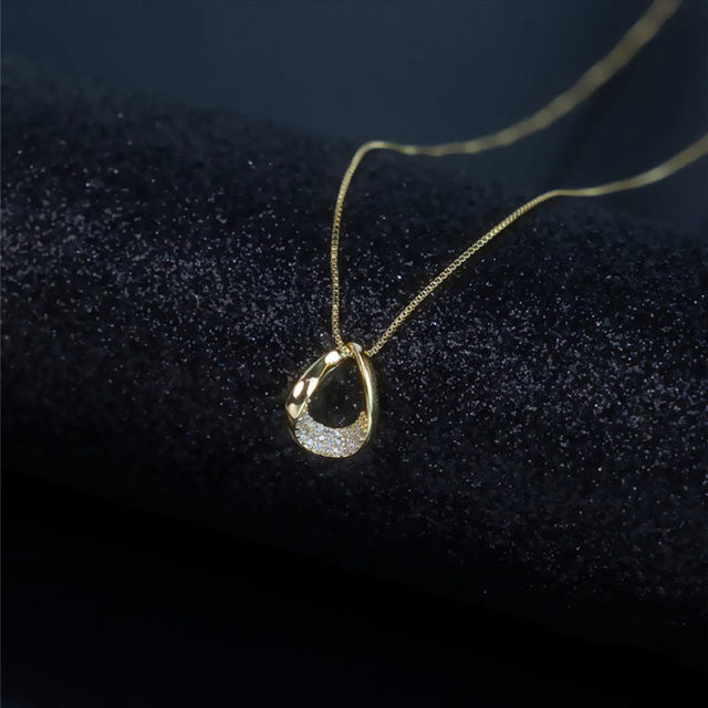 Japan and South Korea's simplicity, fashion full diamond titanium steel ...
