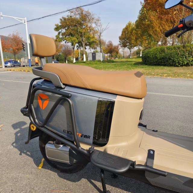 Yadi e10-D bumper electric vehicle E10Lite-D bumper integrated rear shelf E10 anti-collision bar ...