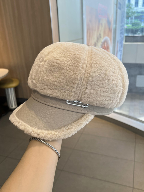 Korean style lamb velvet octagonal hat for women, autumn and winter ...