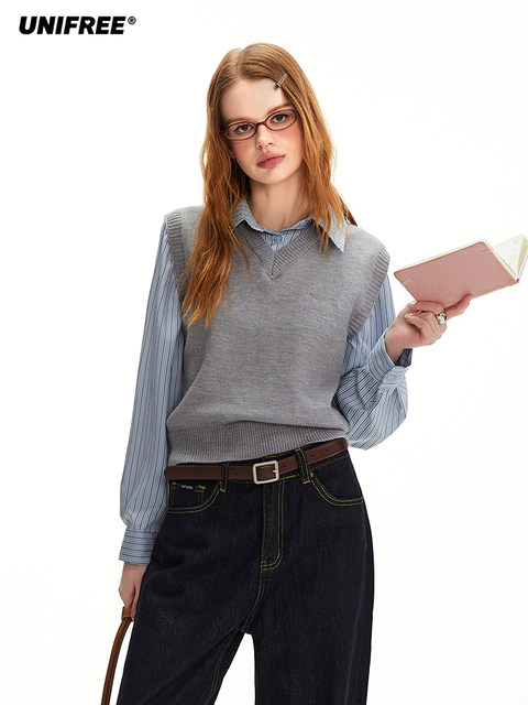 UNIFREE fake two-piece sweater women's shirt spliced retro contrast ...