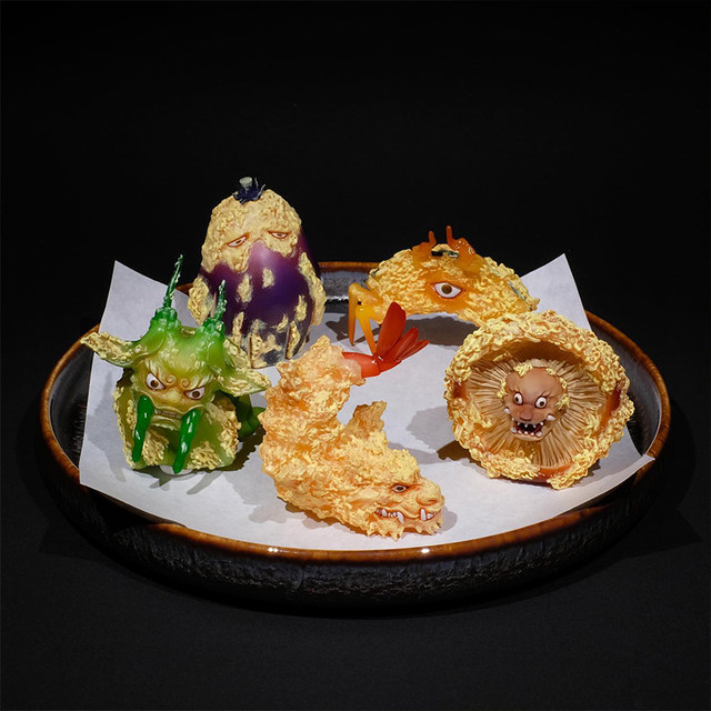 Japanese genuine QUALIA tempura monster gashapon fried shrimp fried ...