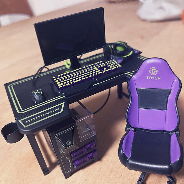 Japanese genuine TOYSSPIRITS mini light-emitting gaming computer ...