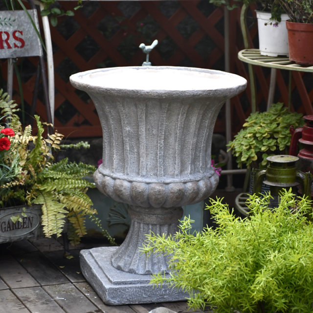 European -style retro Roman flower pot extra -caliber Creative balcony ...