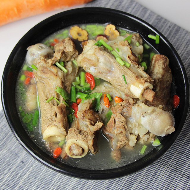 Fresh sheep stick bones, Inner Mongolia mutton, mutton bones, bone ...