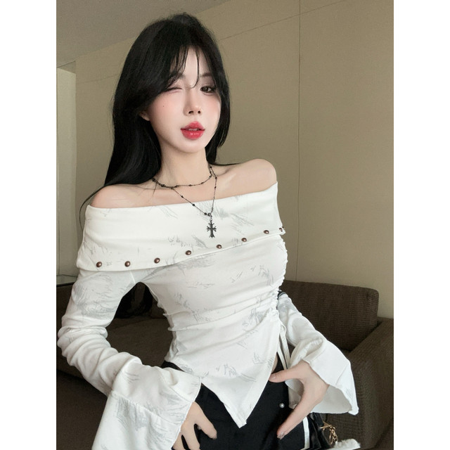 Nichang 2024 early autumn new pure hot girl style niche temperament one-shoulder flared sleeve ...