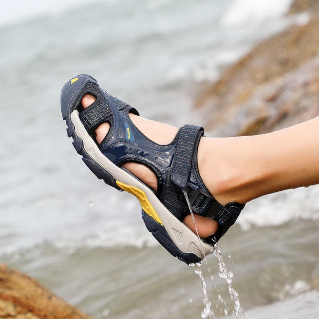 Haitu wading shoes men's river-tracing shoes summer breathable quick ...