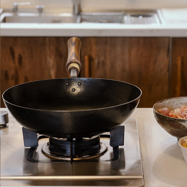 Tiewa commune iron pan frying pan Tiewa hand-forged pure iron pan ...