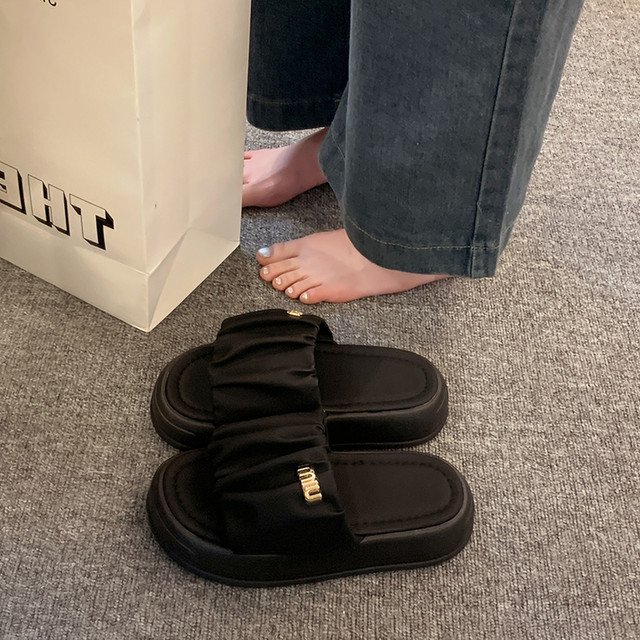 Sponge cake thick-soled slippers for women in summer 2025 new ...