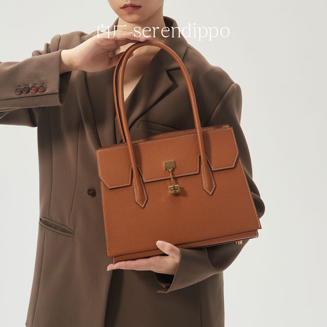 SERENDIPPO white factory new Chinese style pipa buckle shoulder bag ...