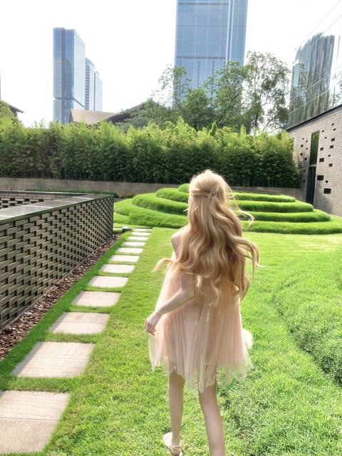 COOLLINE Lin Zixi whispers sweet dream Super fairy sweet heavy industry ...