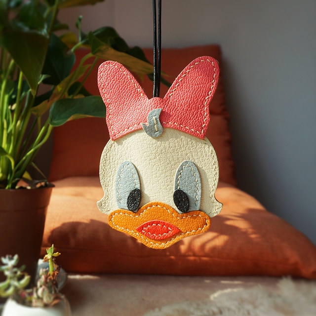 Taiyu handmade leather goods diy material bag genuine leather Daisy car ...