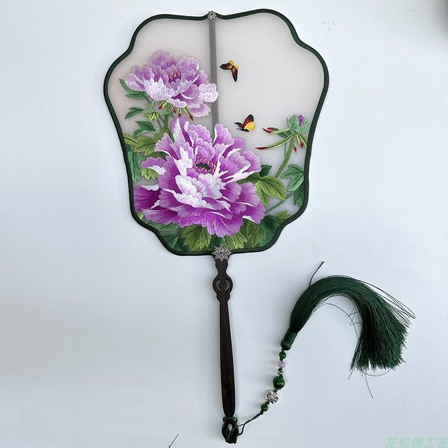 Suzhou handmade Suzhou embroidery double-sided embroidery fan, ancient ...