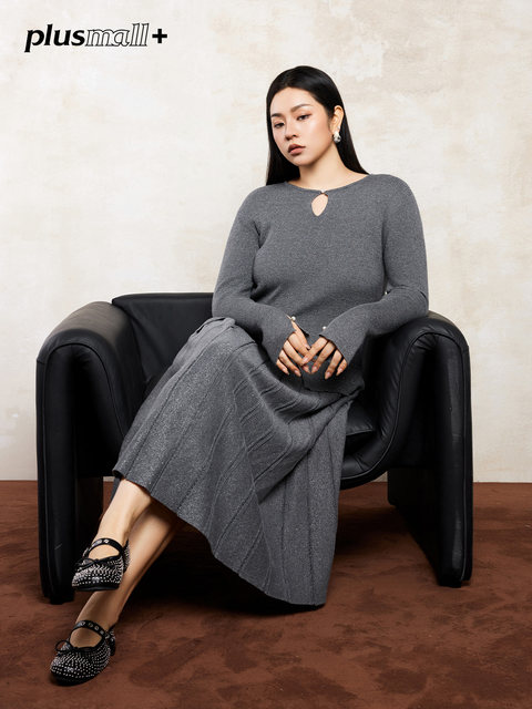 Plusmall Lris Paper Person Set Fighting Wool Gold Silver Silk Pearl buckle top