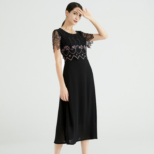 Ma Tiannu early autumn new black embroidered lace dress stitching long ...